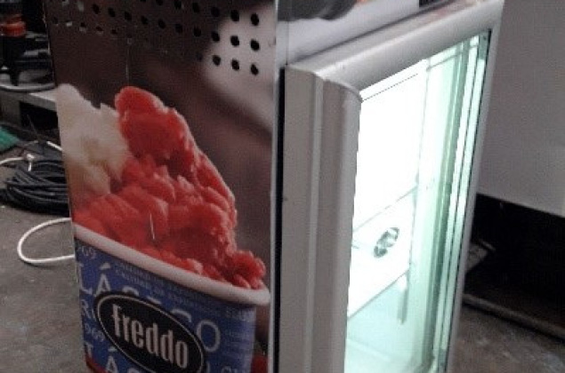 Ficha de la Subasta: Por c/o de Freddo SA, por renovación de equipos - Adrián Mercado